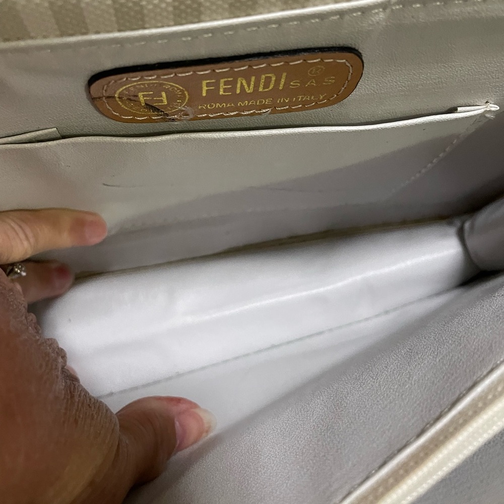 Fendi - Authentic 1970s Vintage Fendi Cross Body Bag … - Gem